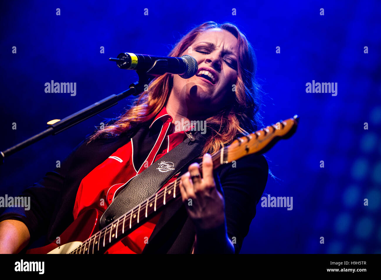 Noemi x factor hi-res stock photography and images - Alamy