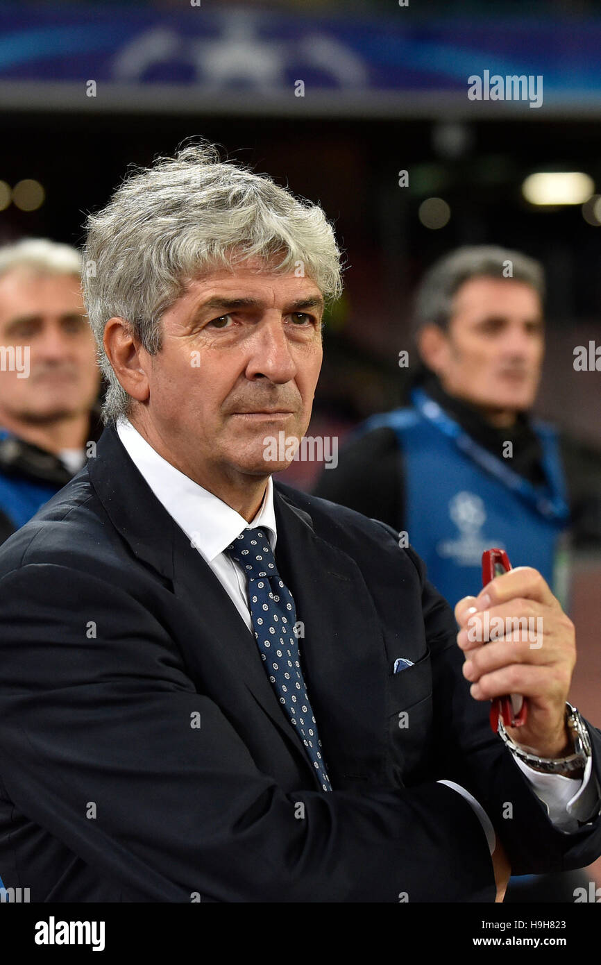 1982 paolo rossi alamy hi-res stock photography and images - Alamy