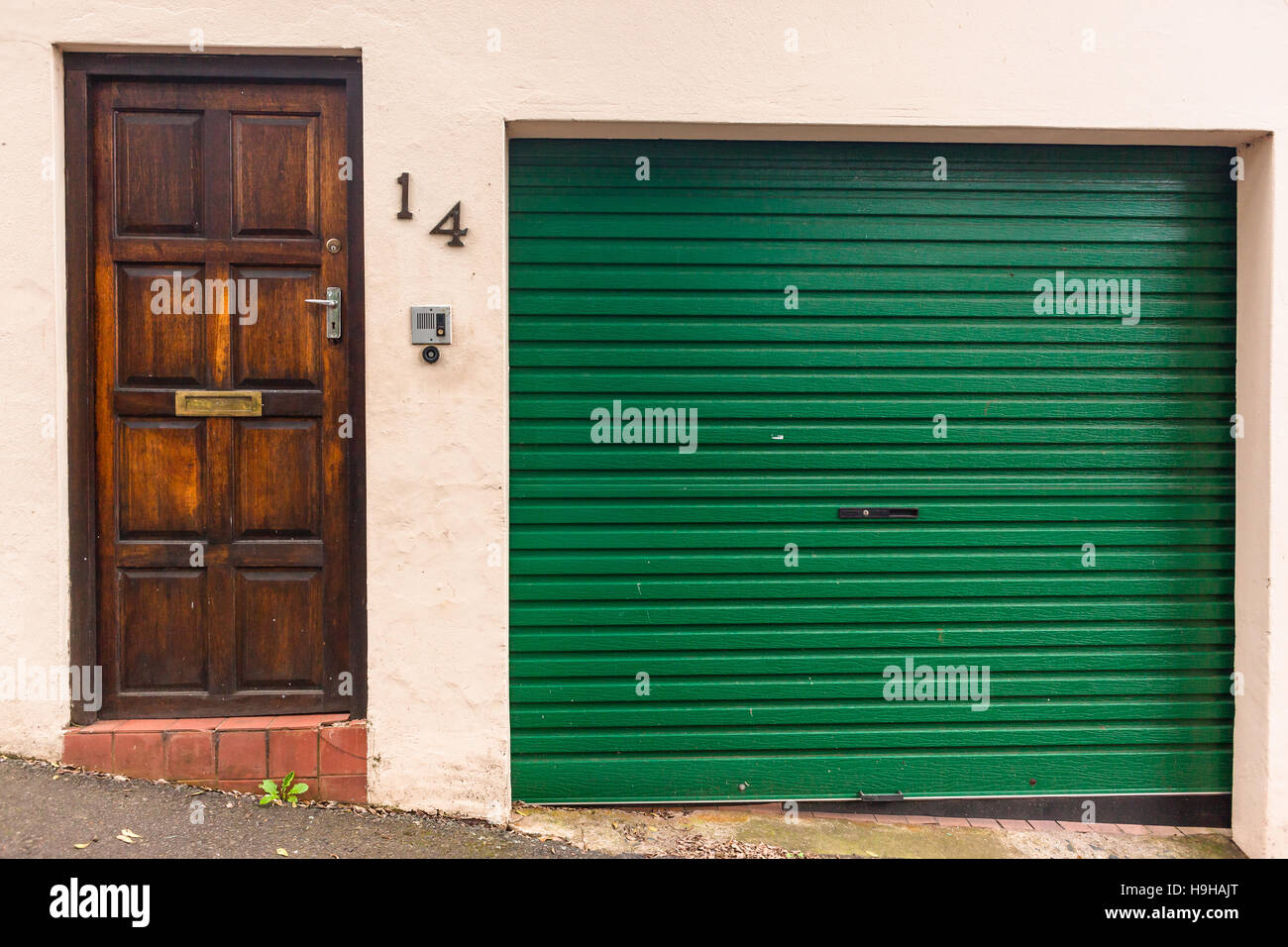 Roadside Garage High Resolution Stock Photography and Images - Alamy