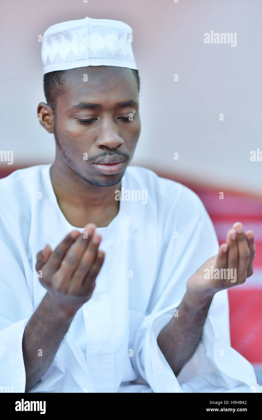 African muslim man hi-res stock photography and images - Alamy