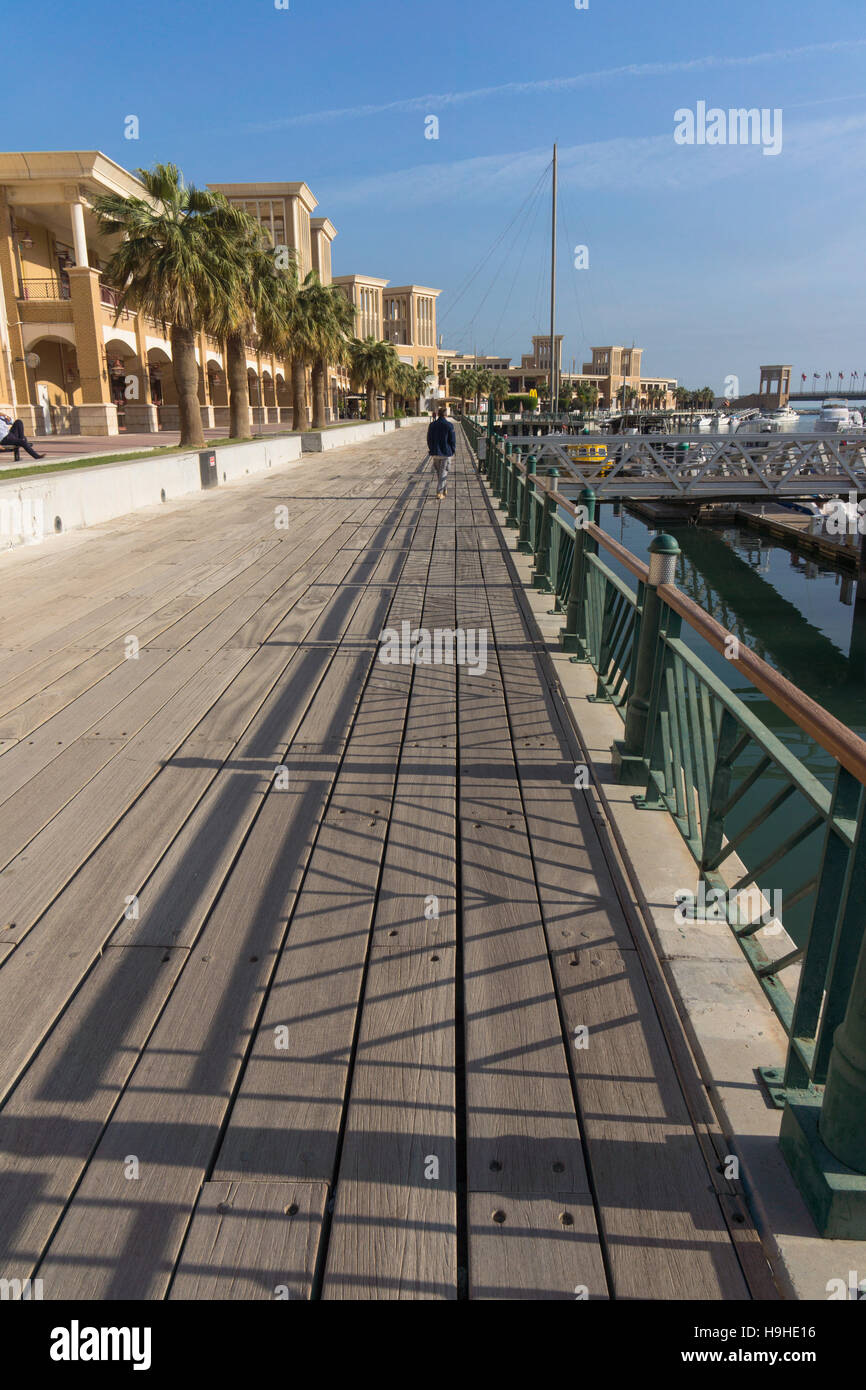 Kuwait Morning Walk High Resolution Stock Photography and Images - Alamy