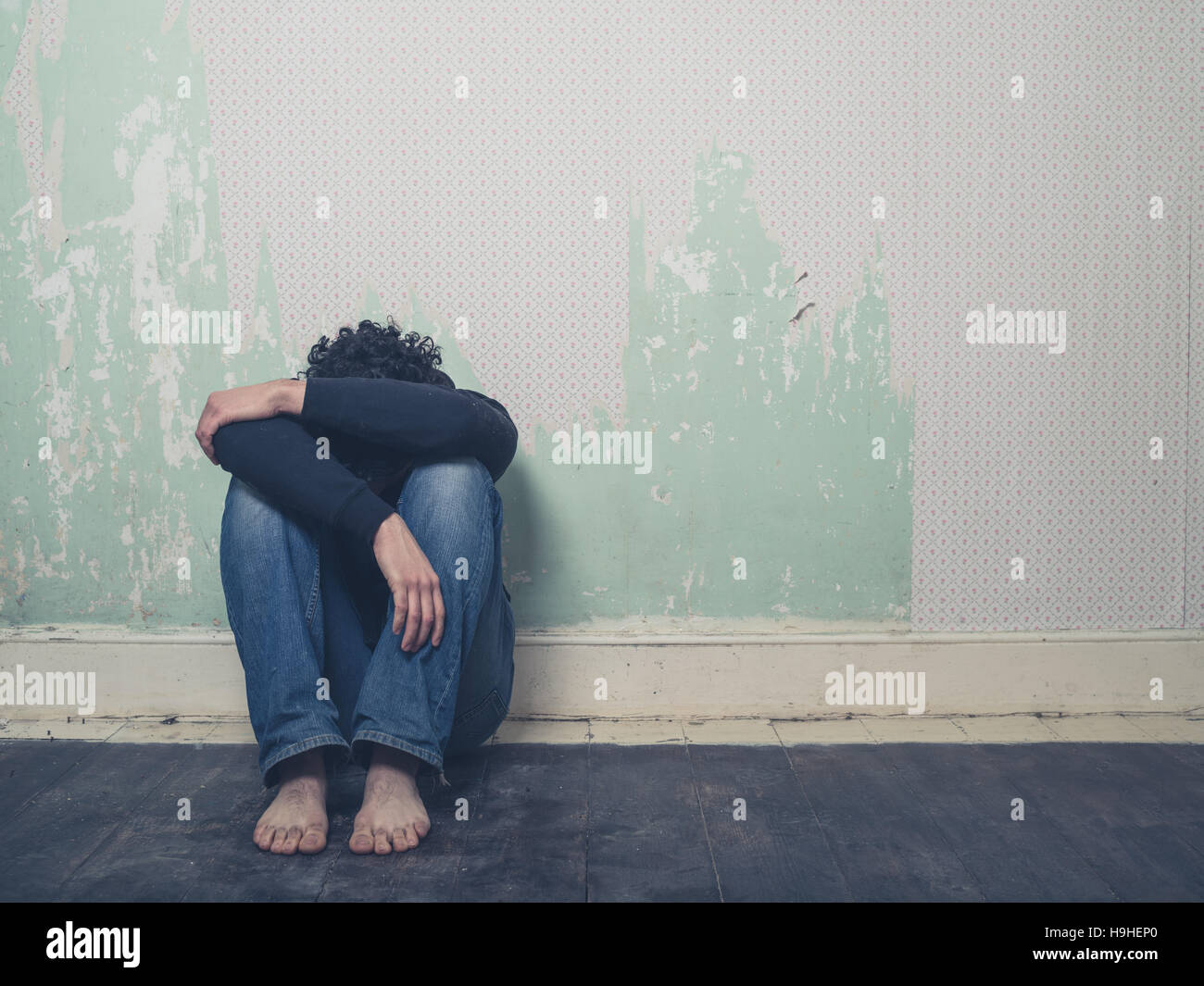 Old Man Crying Stock Photos & Old Man Crying Stock Images - Alamy