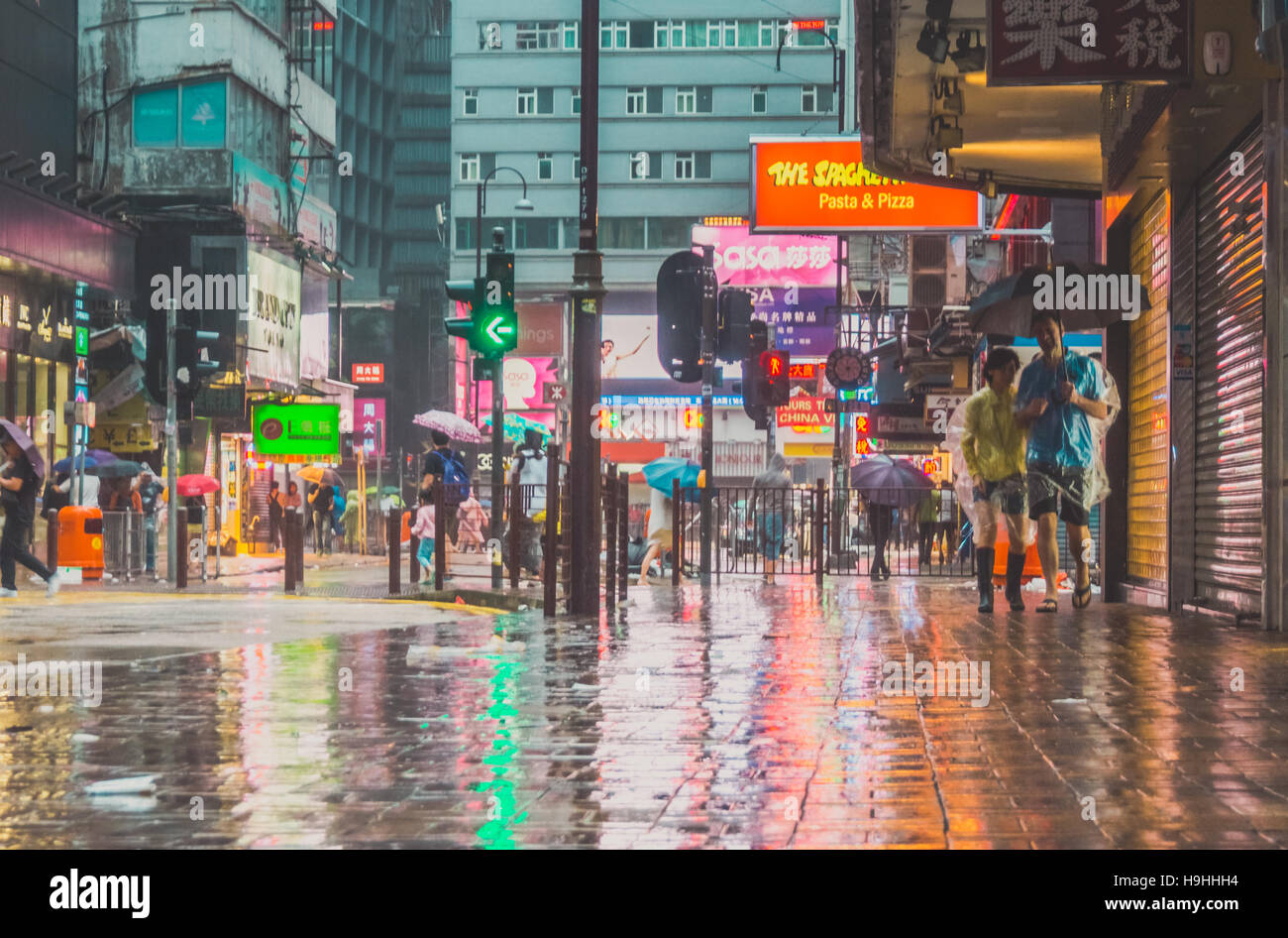 Taifoon hi-res stock photography and images - Alamy