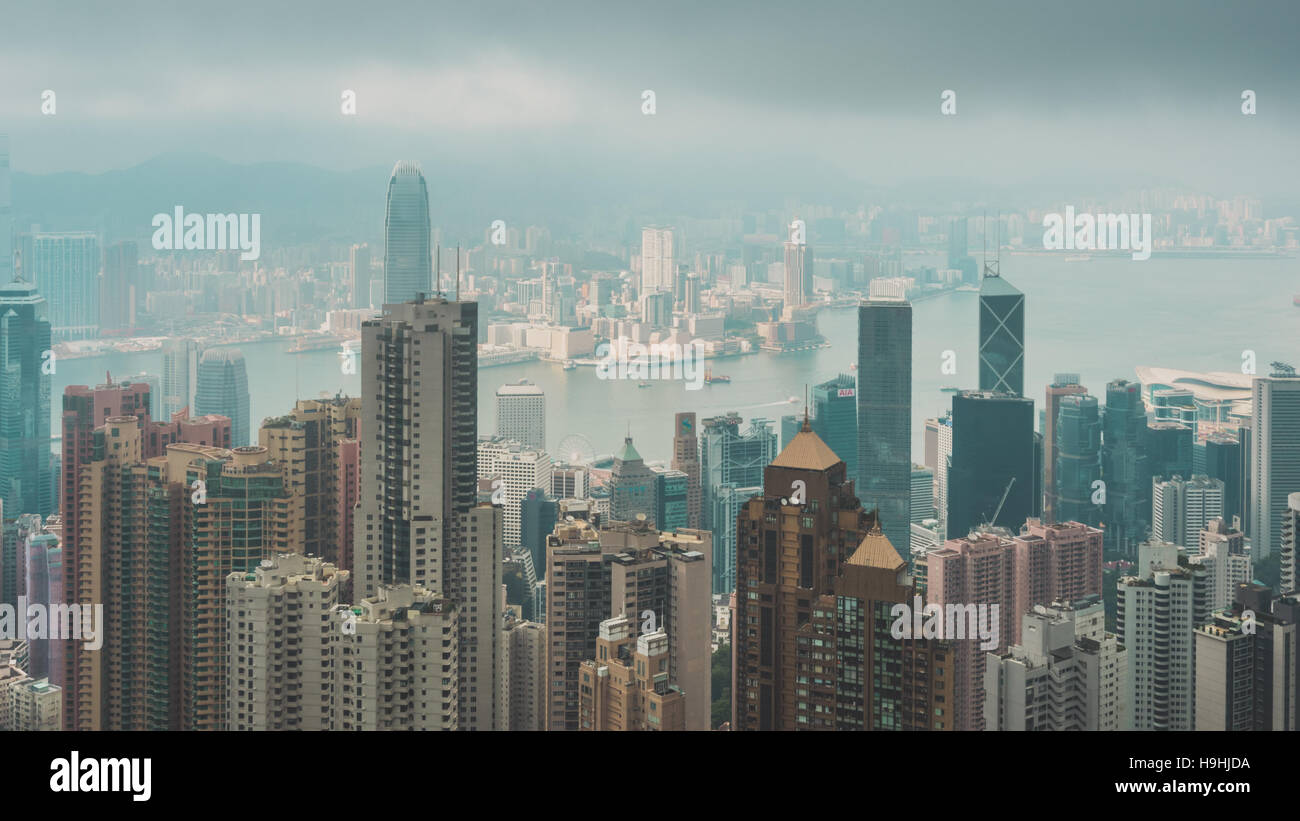 Skyscraper Building and Sky View Scene in Big City Stock Photo - Alamy