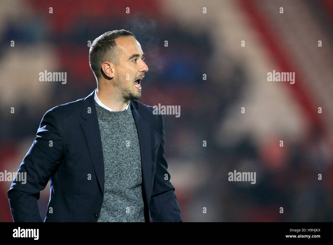 England Women manager Mark Sampson Stock Photo - Alamy
