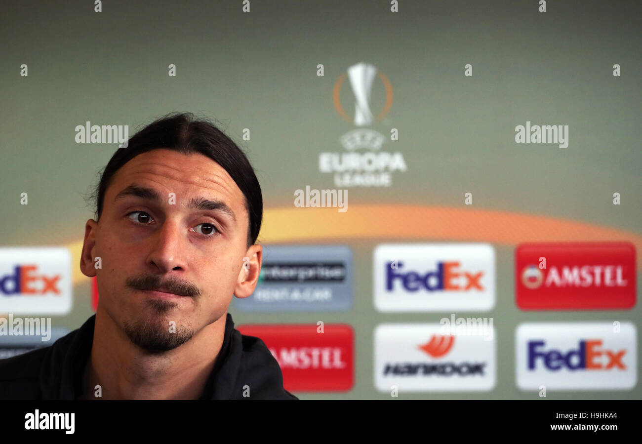 Zlatan ibrahimovic training hi-res stock photography and images - Alamy
