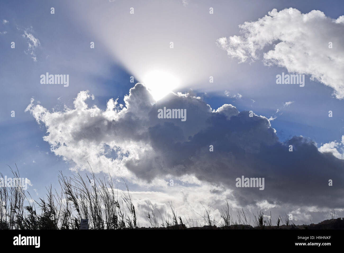 Scudding clouds on a blustery afternoon Stock Photo - Alamy