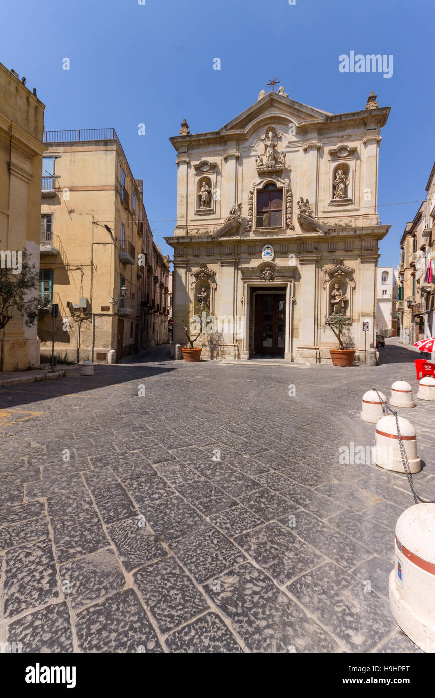 Italy, Apulia, Taranto, San Cataldo cathedral Stock Photo - Alamy