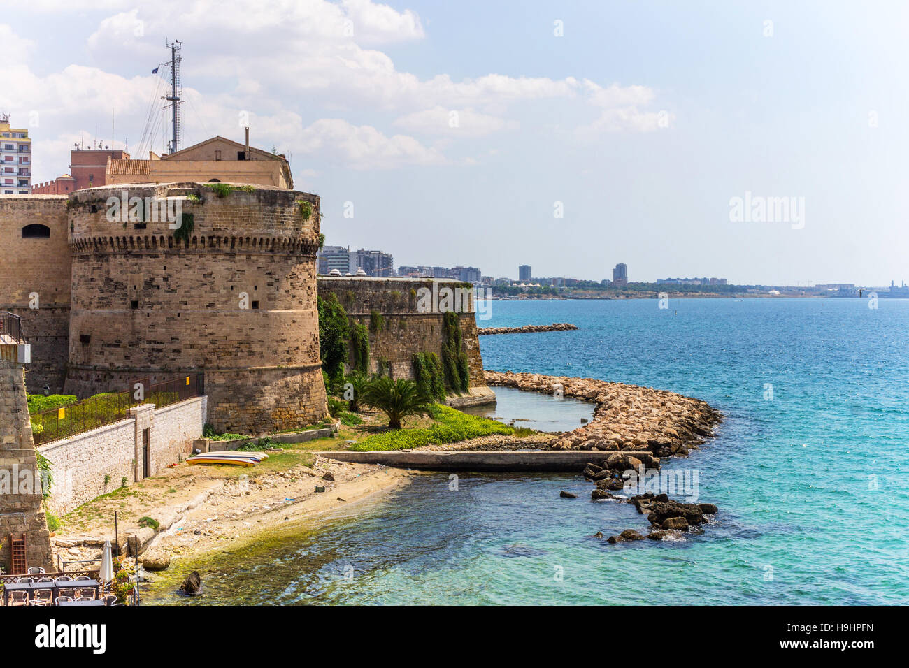Taranto italy hi-res stock photography and images - Alamy