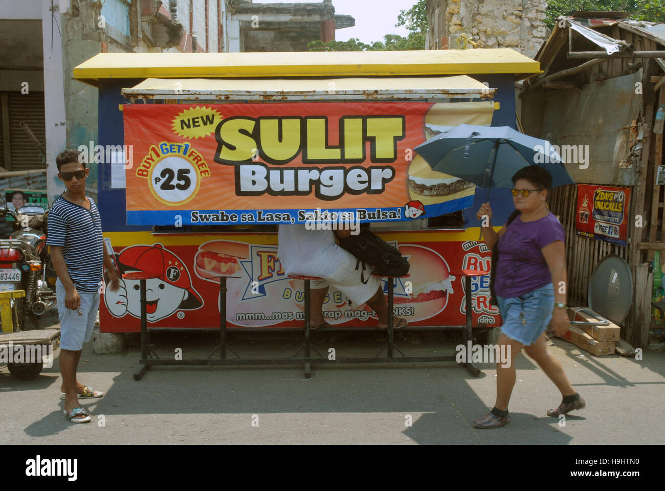 Sulit Burger Food Stall, Ilo Ilo, Philippines Stock Photo - Alamy