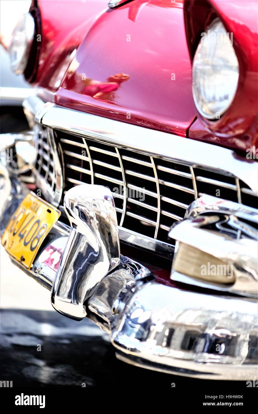 Classic Cuban cars on the streets on Havana, Cuba Stock Photo - Alamy
