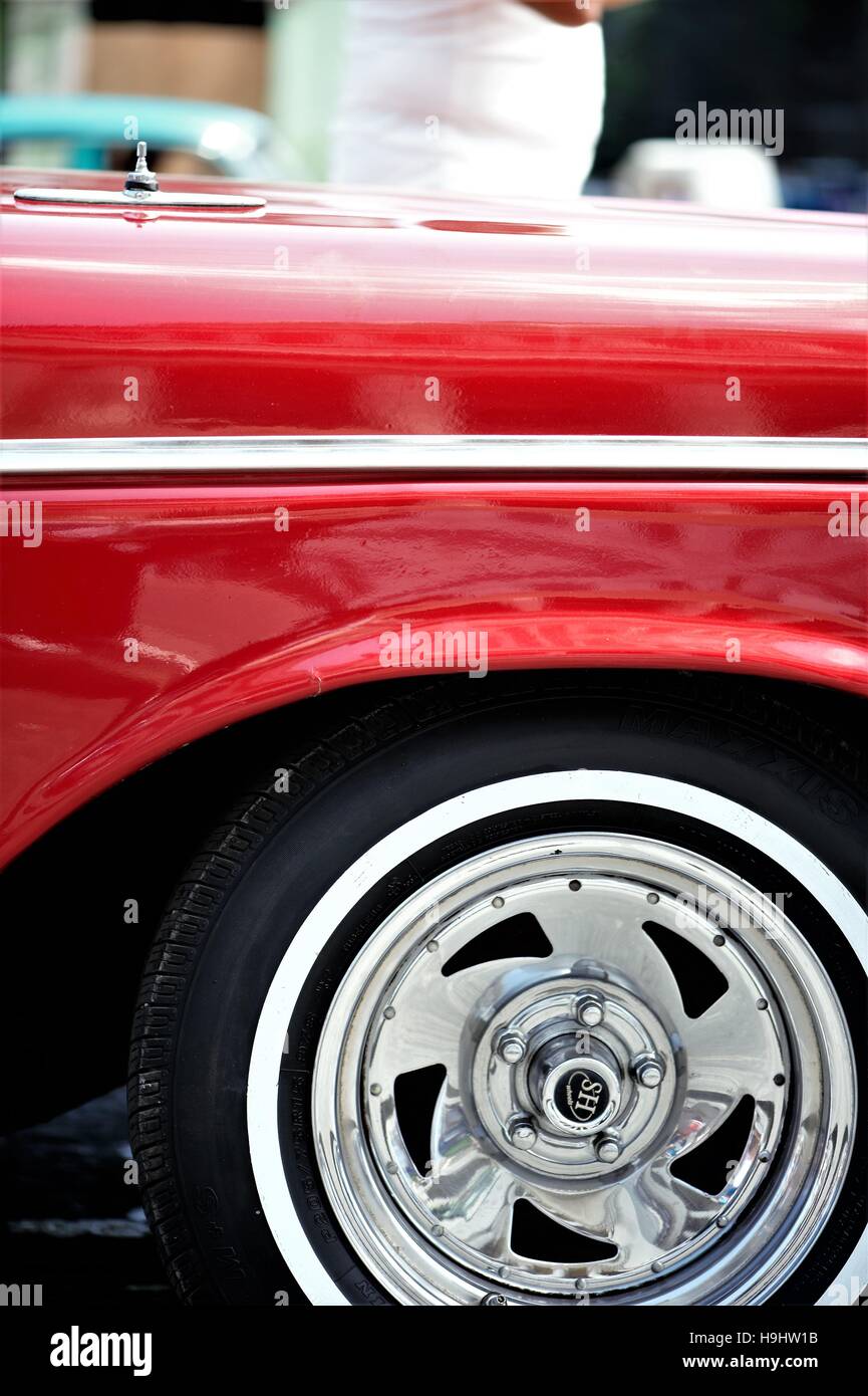 Classic Cuban cars on the streets on Havana, Cuba Stock Photo - Alamy