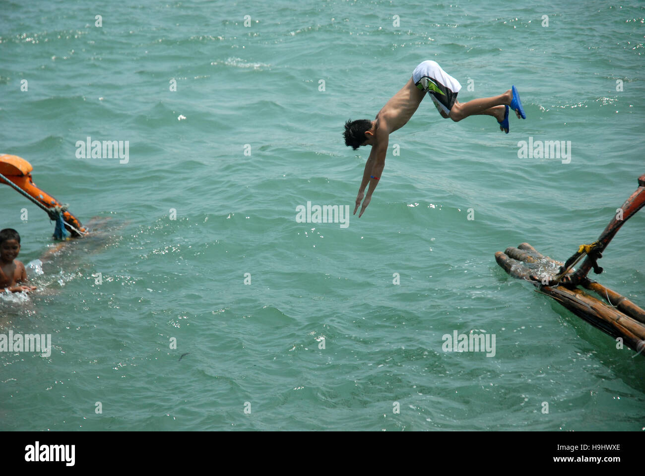 Philippines children jumping hi-res stock photography and images - Alamy