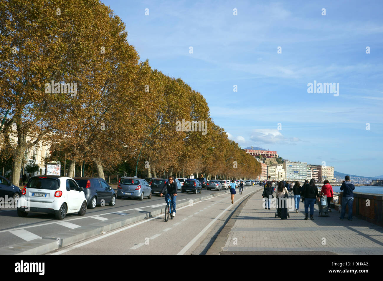Naples, Italy, panorama via caracciolo, pista ciclabile, bay Stock ...