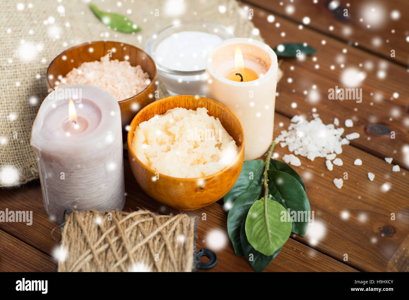 natural body scrub and candles on wood Stock Photo - Alamy