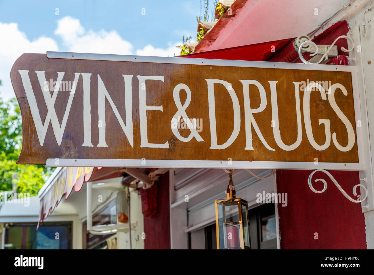 Booze and drugs sign hi-res stock photography and images - Alamy