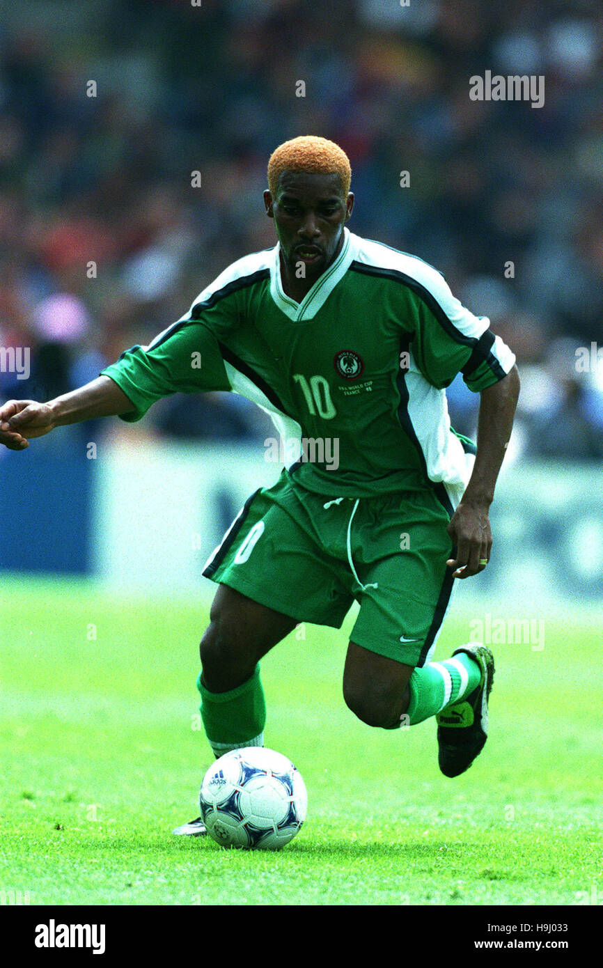 Jay jay okocha hi-res stock photography and images - Alamy