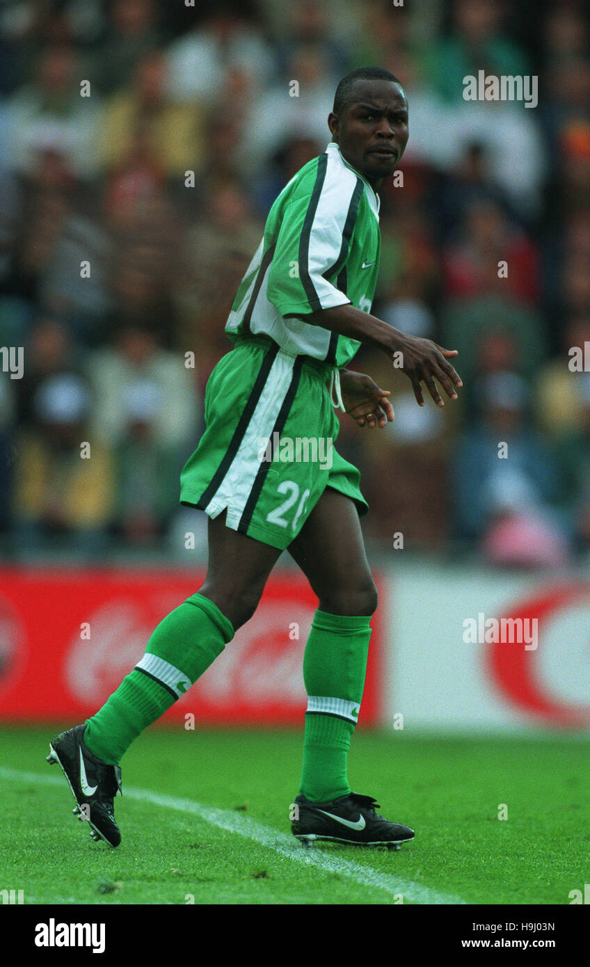 VICTOR IKPEBA NIGERIA & AS MONACO 17 June 1998 Stock Photo - Alamy