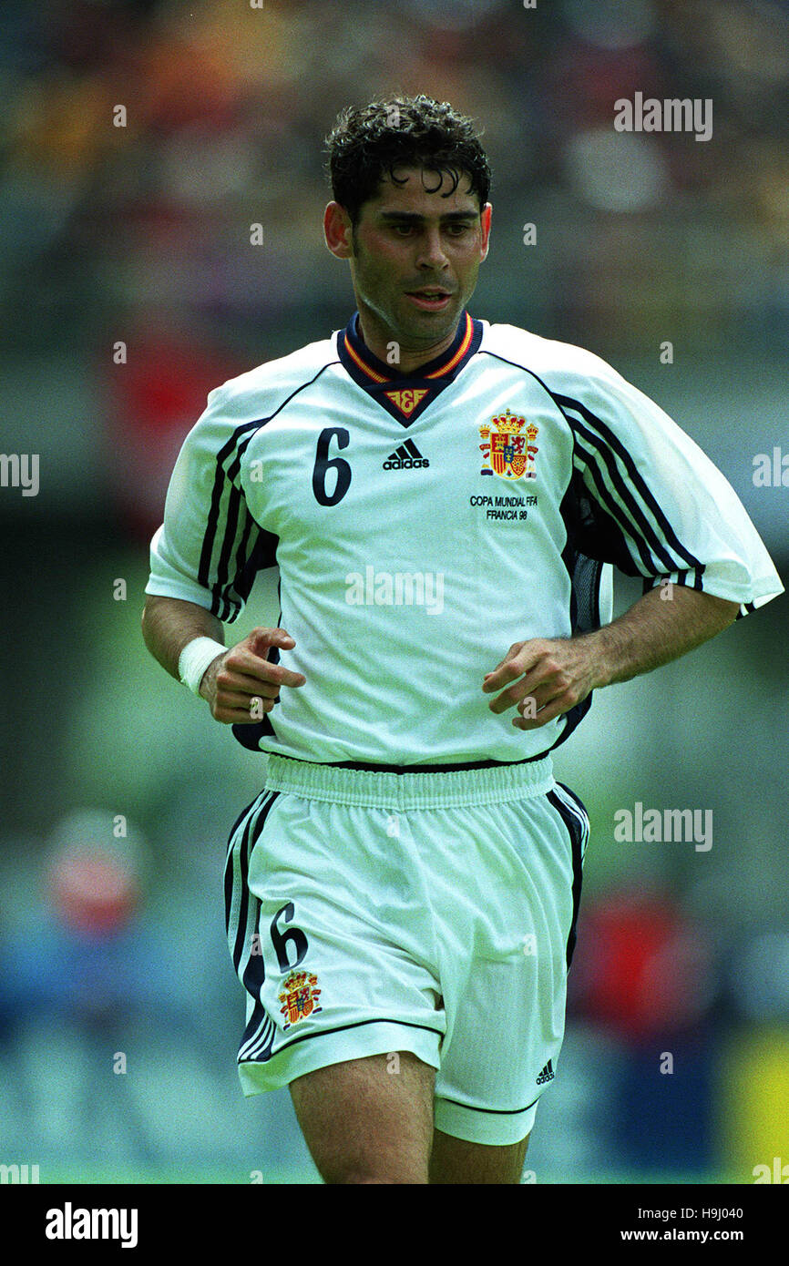 Fernando hierro hi-res stock photography and images - Alamy