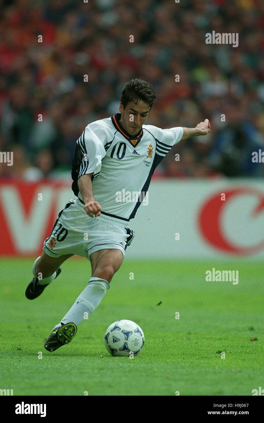 RAUL SPAIN & REAL MADRID 18 June 1998 Stock Photo - Alamy