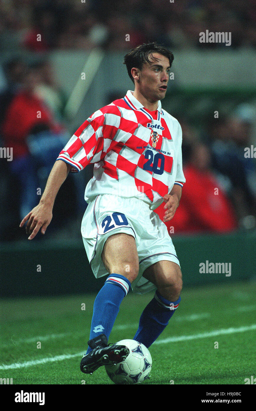 DARIO SIMIC CROATIA & ZAGREB 22 June 1998 Stock Photo - Alamy