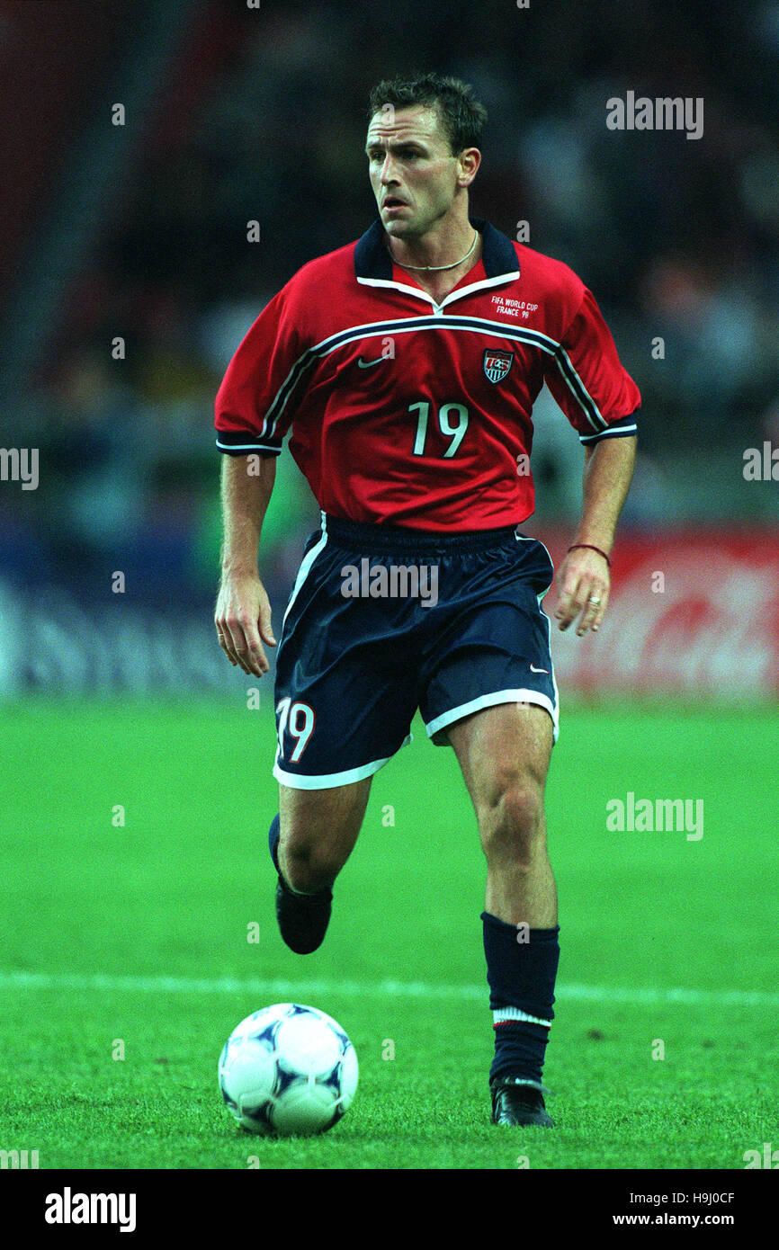 BRIAN MAISONNEUVE USA & COLUMBUS CREW 22 June 1998 Stock Photo - Alamy