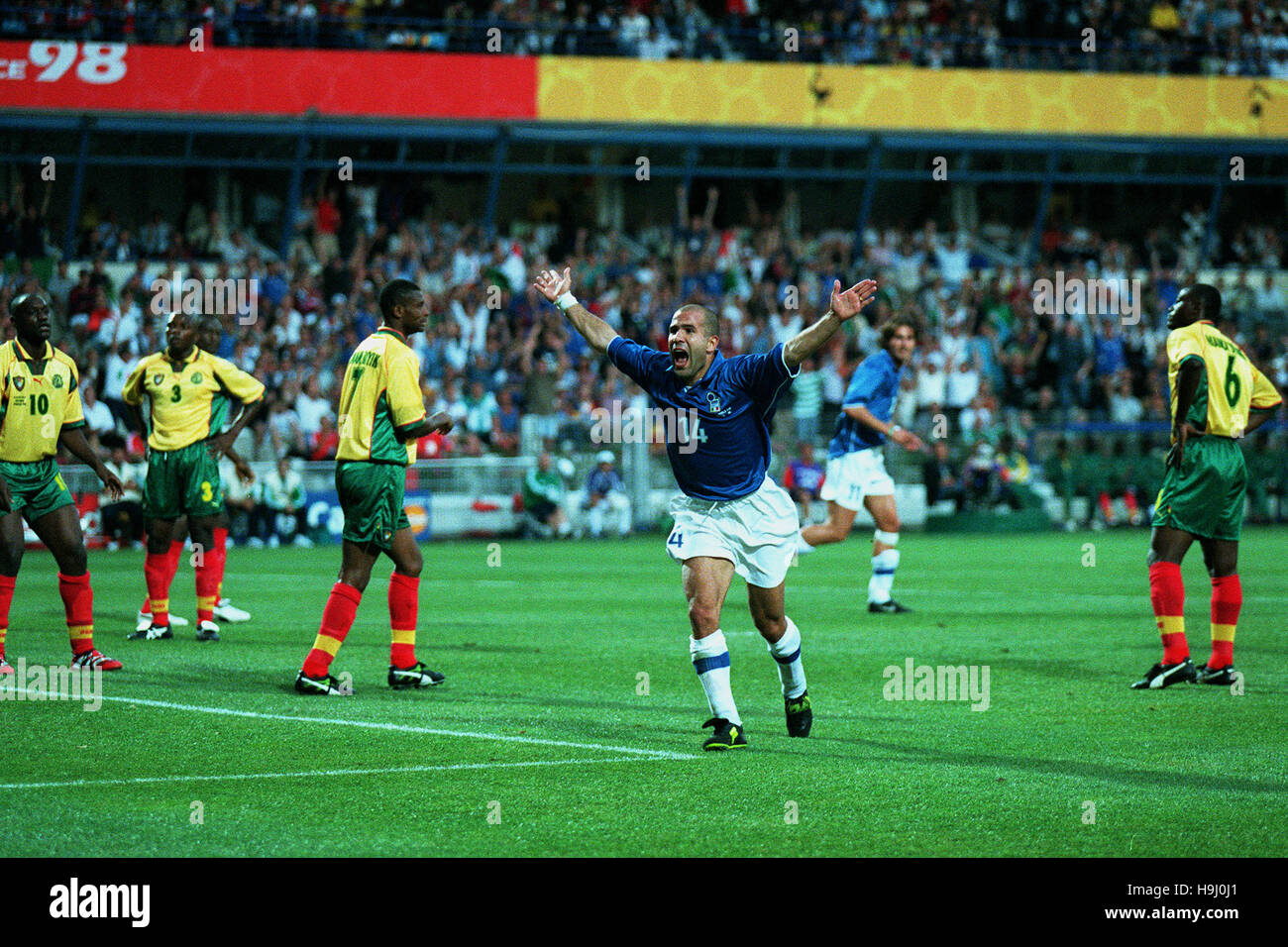 LUIGI DI BIAGIO ITALY 22 June 1998 Stock Photo - Alamy