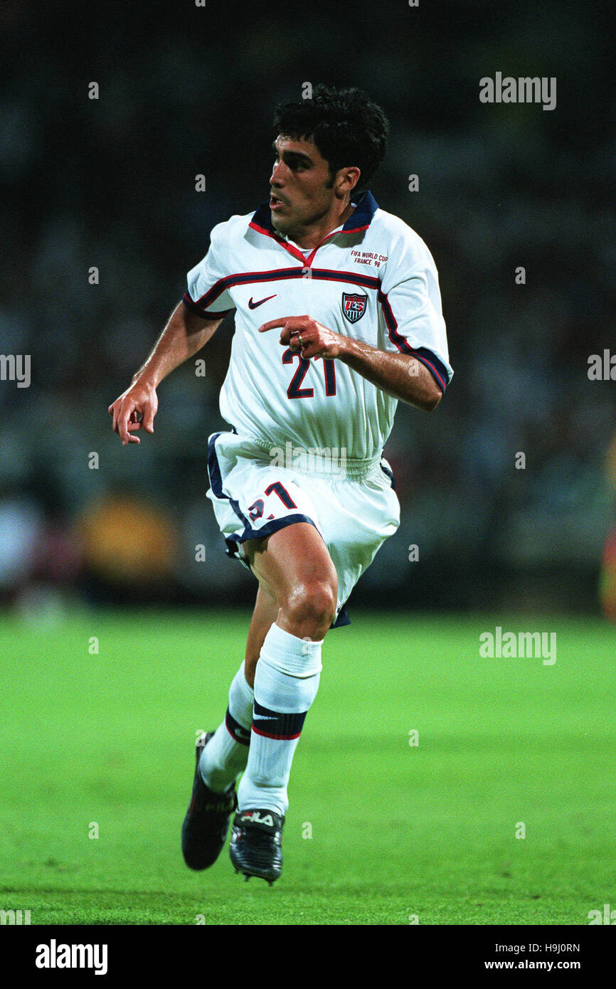 Claudio Reyna Teeth