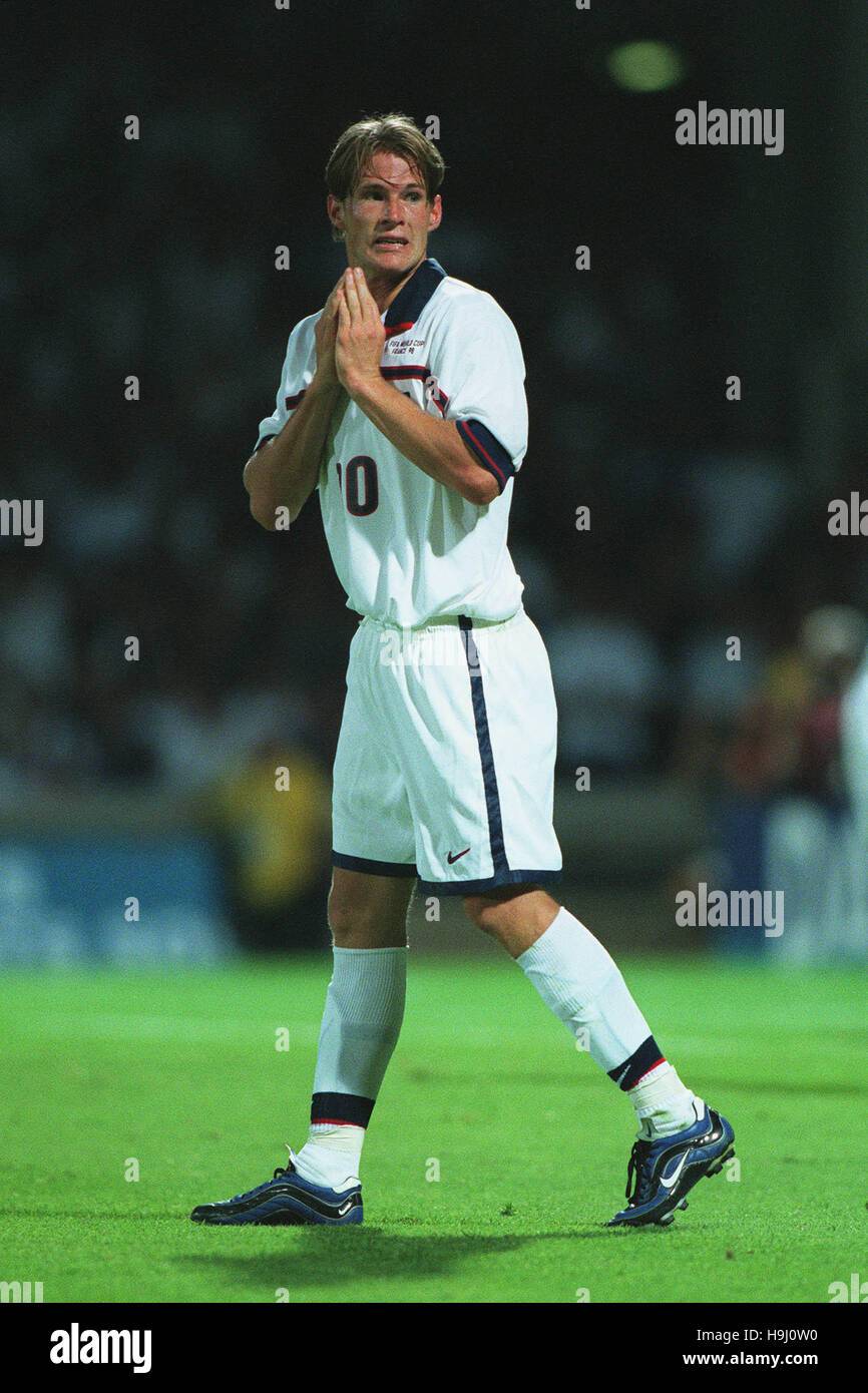 BRIAN MCBRIDE USA & COLUMBUS CREW 25 June 1998 Stock Photo - Alamy
