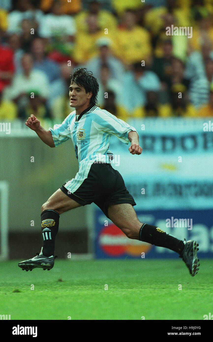 Ariel ortega hi-res stock photography and images - Alamy