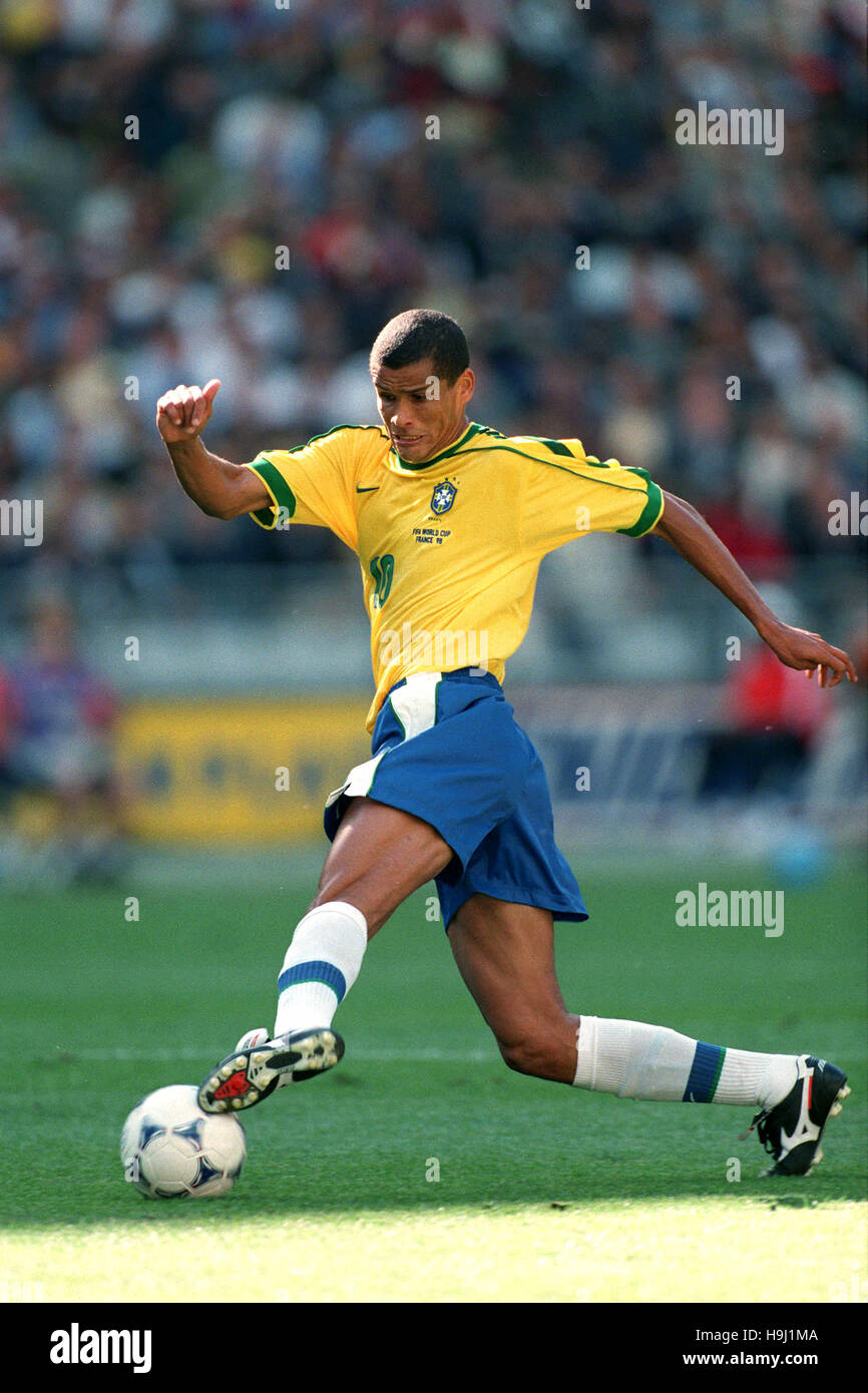 RIVALDO BRAZIL 10 June 1998 Stock Photo - Alamy