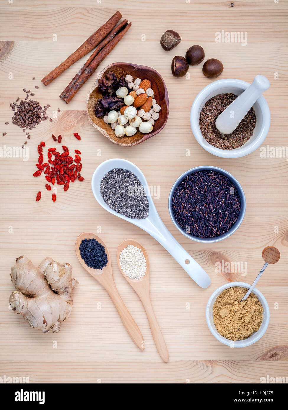 Supplement powder hi-res stock photography and images - Alamy