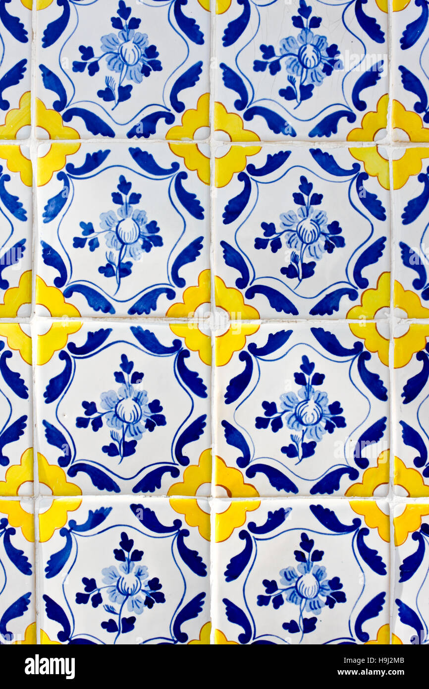 Traditional portuguese tiles, azulejos, in Porto Stock Photo - Alamy