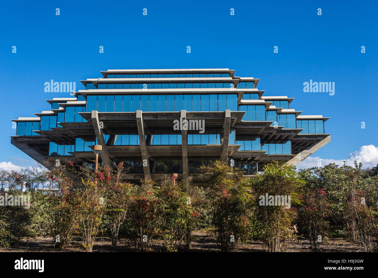Geisel library architecture hi-res stock photography and images - Alamy