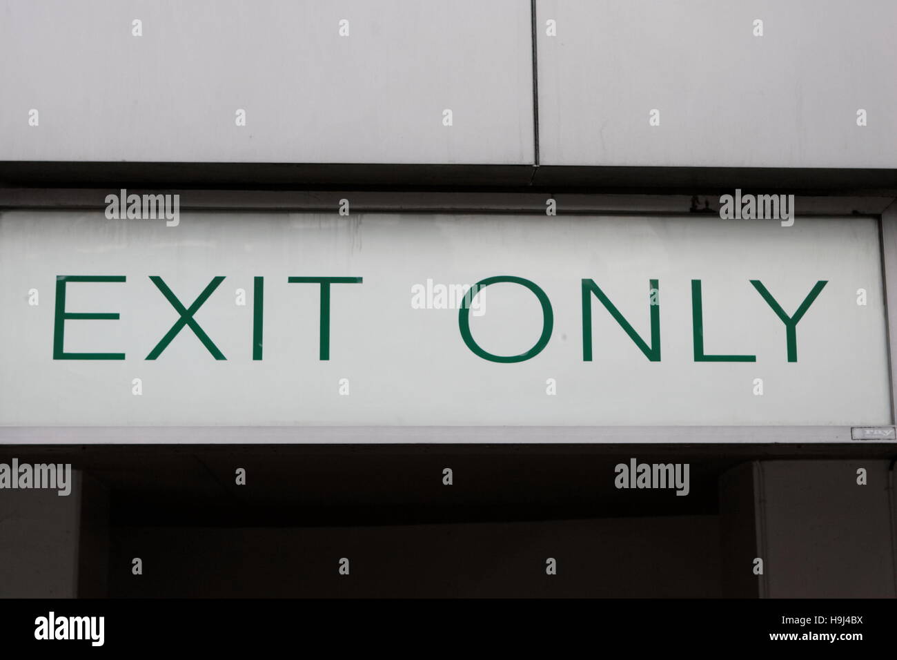 Exit only sign hi-res stock photography and images - Alamy