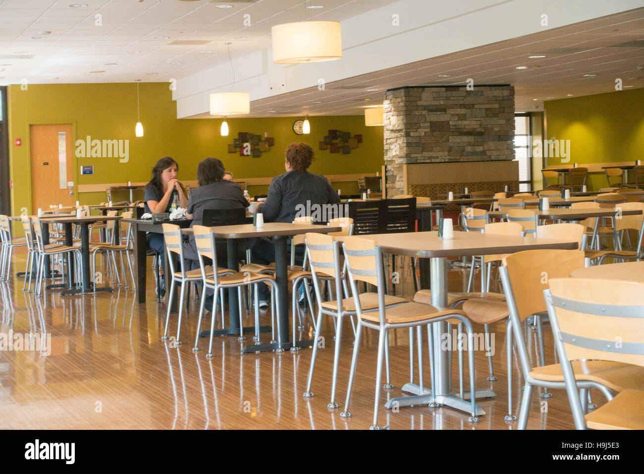 Hospital center cafe hi-res stock photography and images - Alamy
