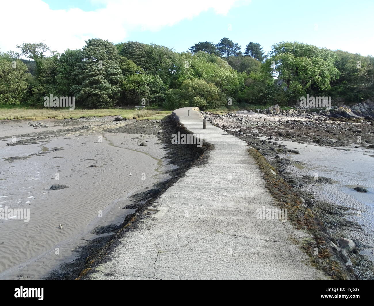 Concrete slipway for boats hi-res stock photography and images - Alamy