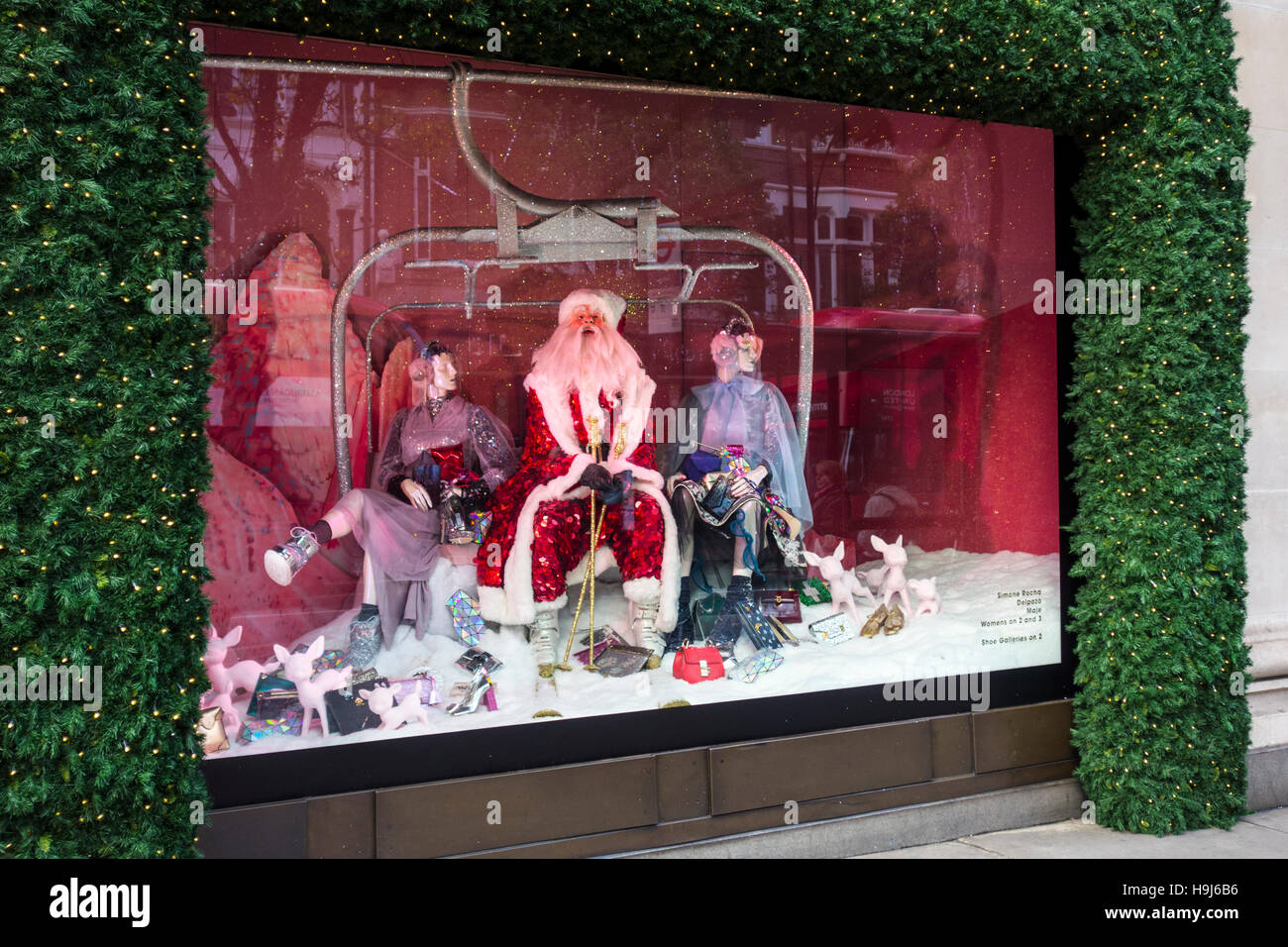 Selfridge & Co. Christmas windows, Oxford Street, London, UK Stock ...