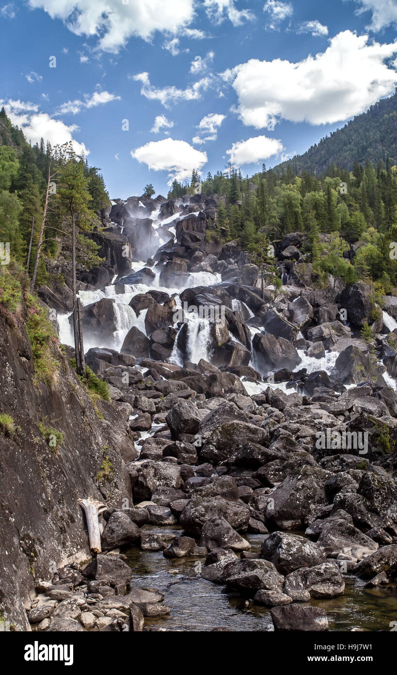 Uchar waterfall hi-res stock photography and images - Alamy