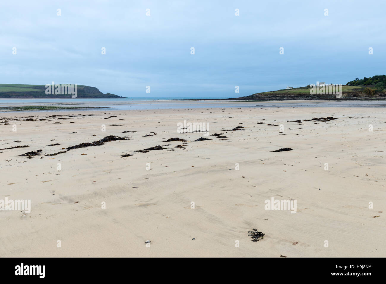 Across the wide beach of Daymer Bay towards the North Atlantic Stock ...