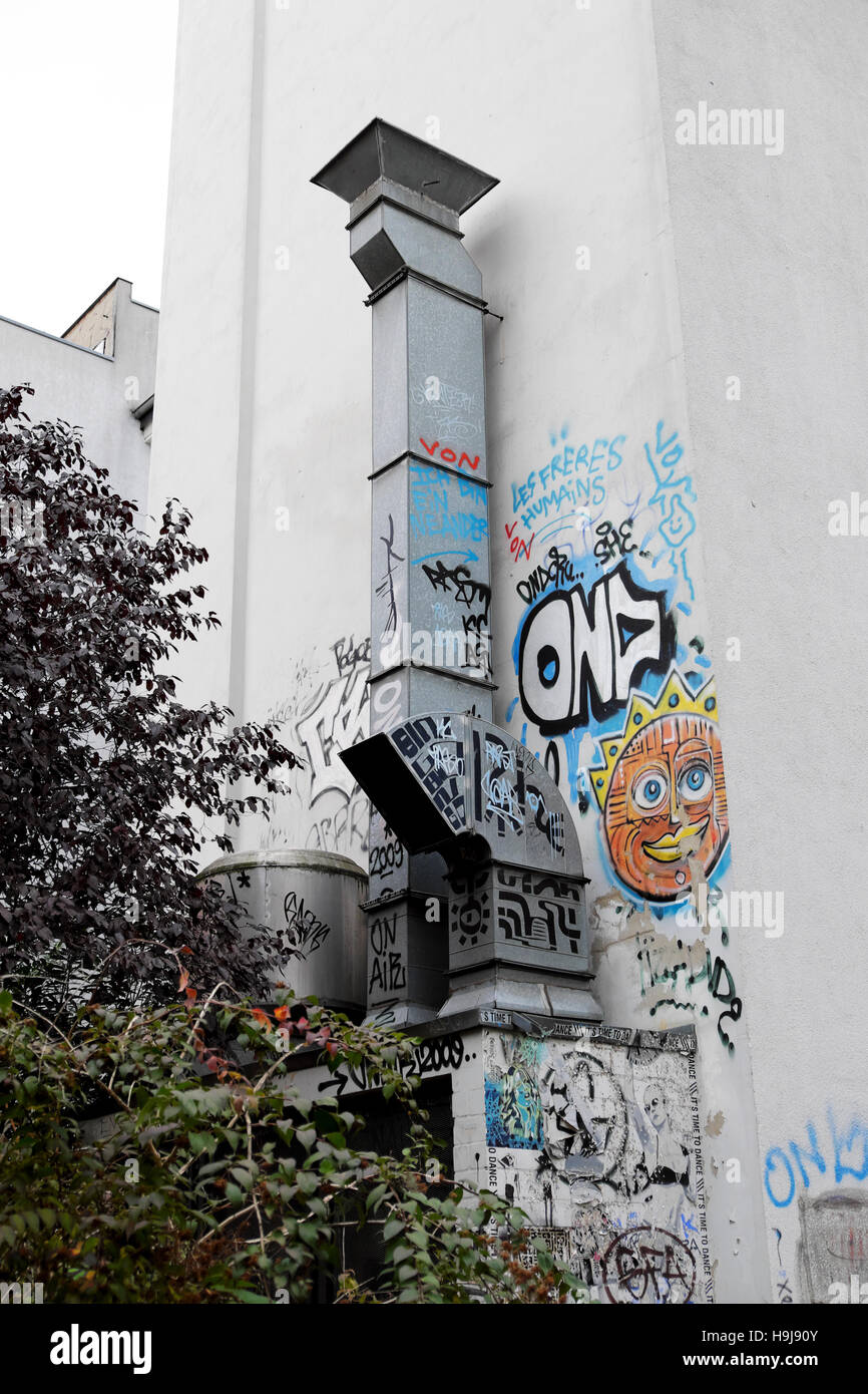 Playground Graffiti High Resolution Stock Photography and Images - Alamy