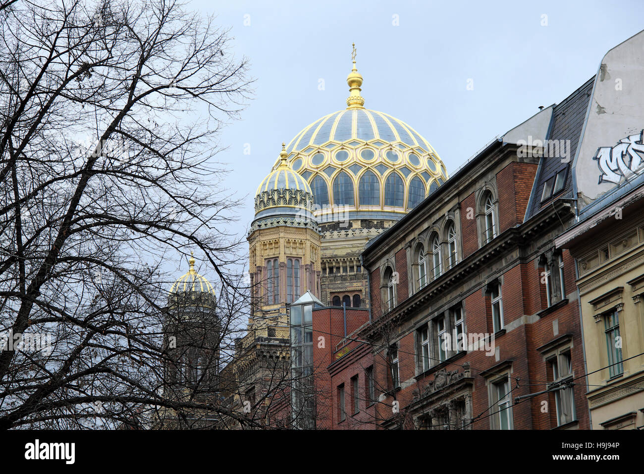 Neue synagogue berlin germany hi-res stock photography and images - Alamy