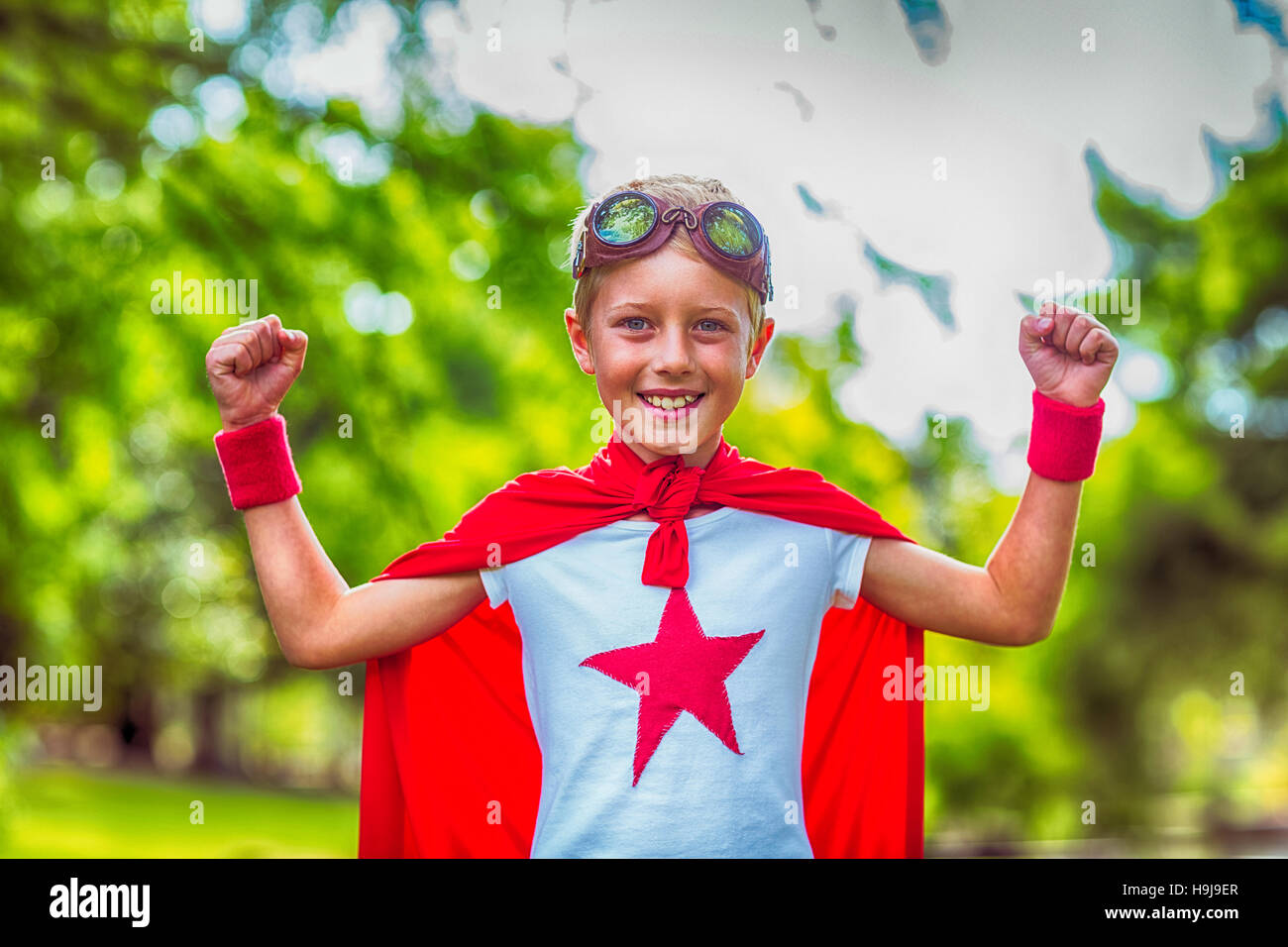 Boy superhero hi-res stock photography and images - Alamy