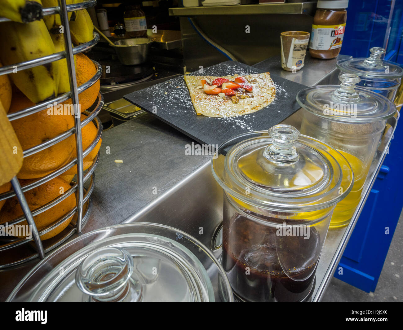 Street food vender in Paris, France Stock Photo - Alamy