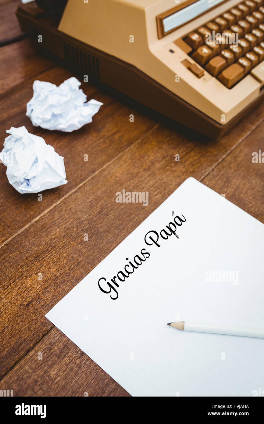 Gracias papa written on paper Stock Photo - Alamy