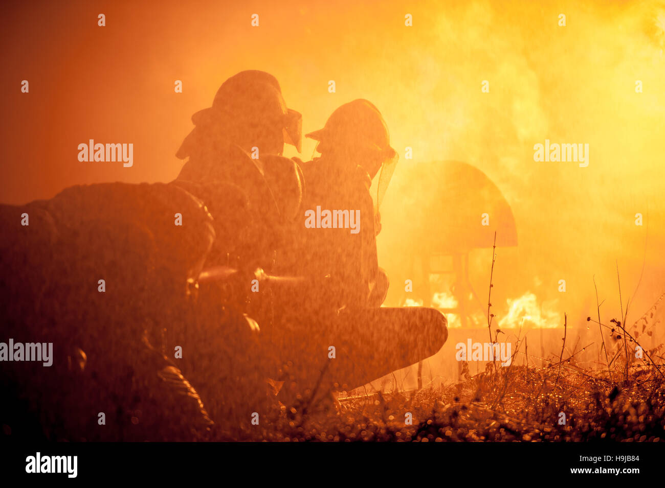 Fire fighter training hi-res stock photography and images - Alamy