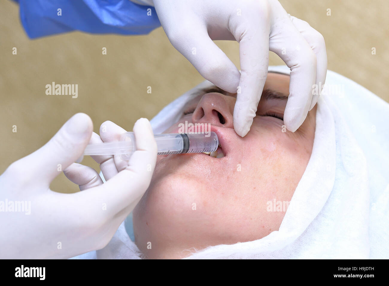Anesthetic hi-res stock photography and images - Alamy