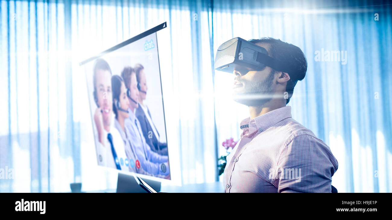 Video scrolling hi-res stock photography and images - Alamy