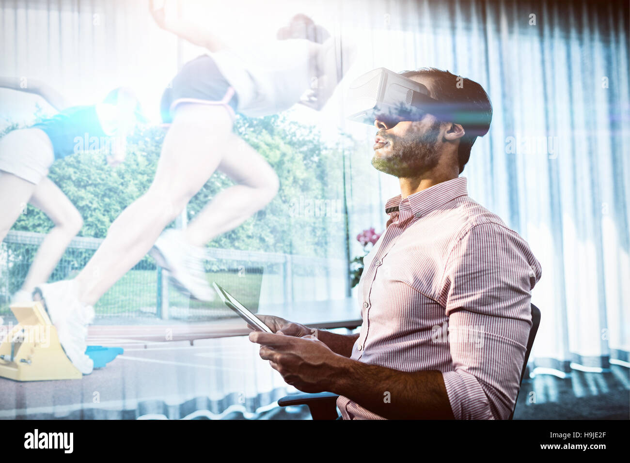 Female starting block hi-res stock photography and images - Alamy
