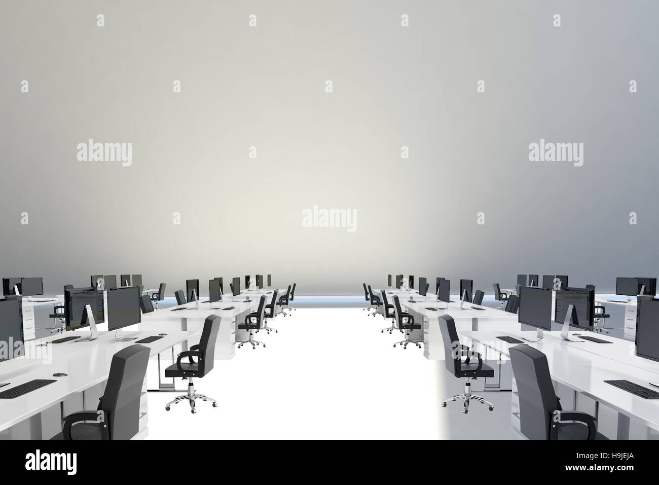 Empty office hi-res stock photography and images - Alamy
